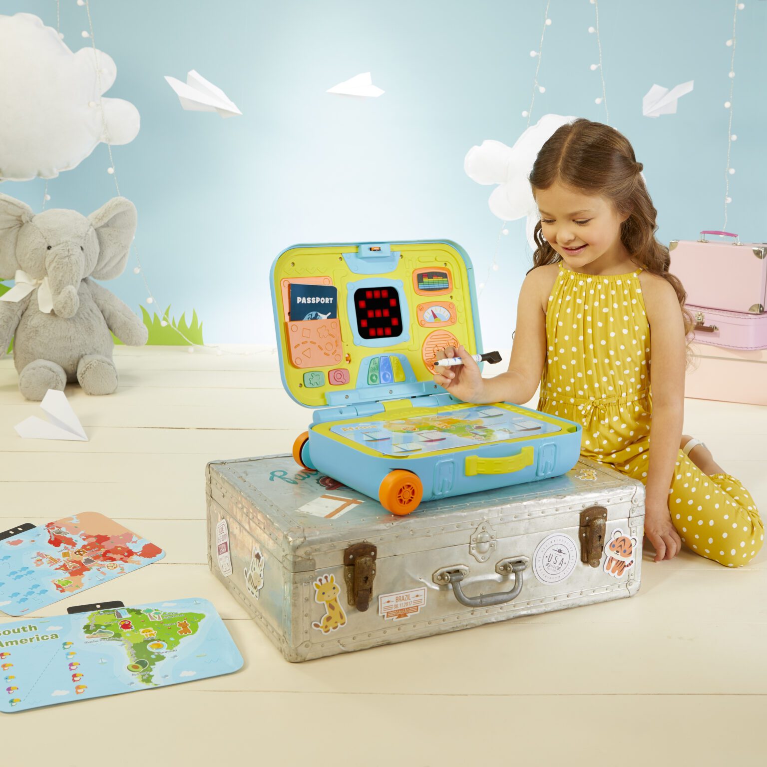 Little Tikes | Learn & Play™ Learning Activity Suitcase | Preschool Toys Little Tikes | Learn & Play™ Learning Activity Suitcase | Preschool Toys